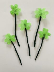 How To Make A Shamrock - MY WEATHERED HOME